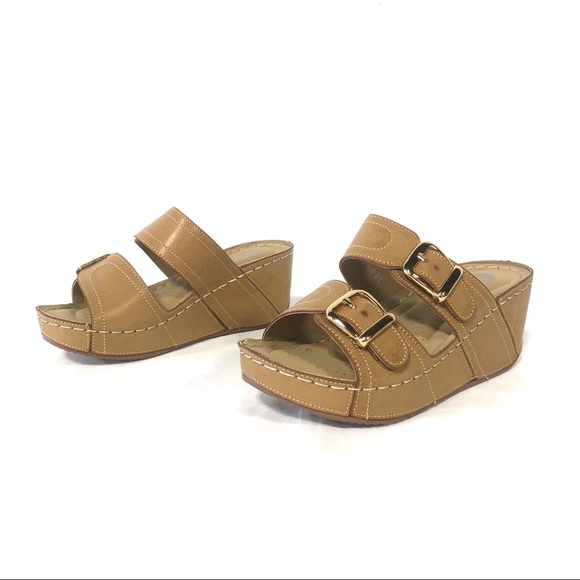 Italina | Shoes | Italina Beige Natural Tan Strappy Comfort Wedges ...